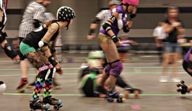 Female Athletes Making Waves in Discus Throw - Sport